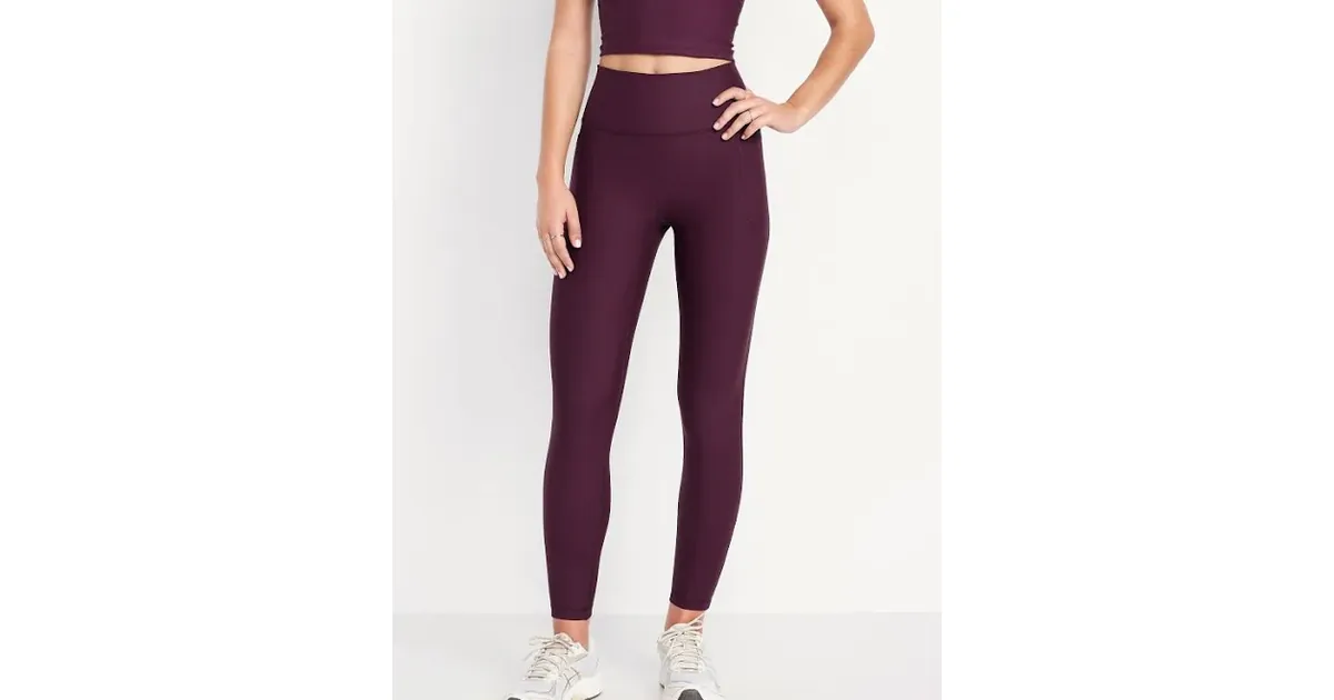 Old Navy Women's Extra-High Waisted Powersoft 7/8 Pocket Leggings ...